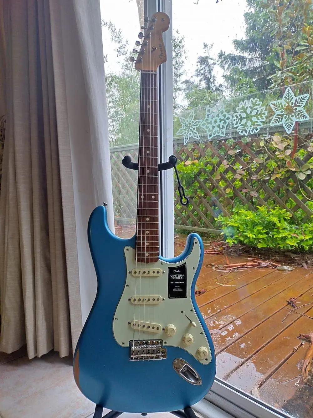 Best Stratocaster Colors - 11 Most Popular Strat Colors!