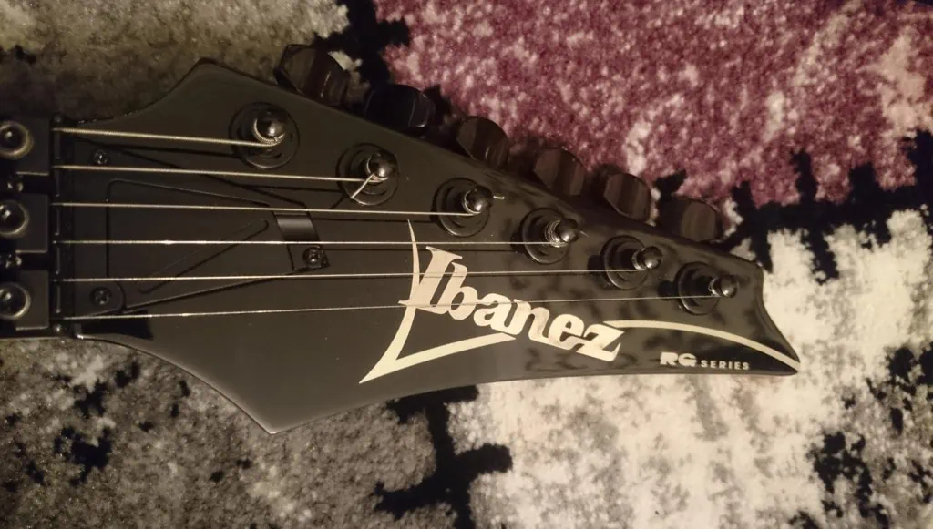 Ibanez Wizard Neck - Shape (Profile) Details & Top Models