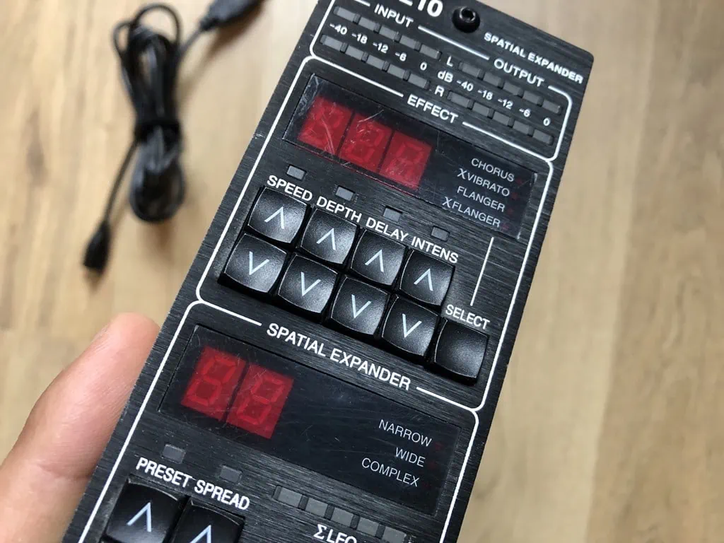 Def Leppard Amp Settings & Guitar Rig (Incl. Amps & Pedals)