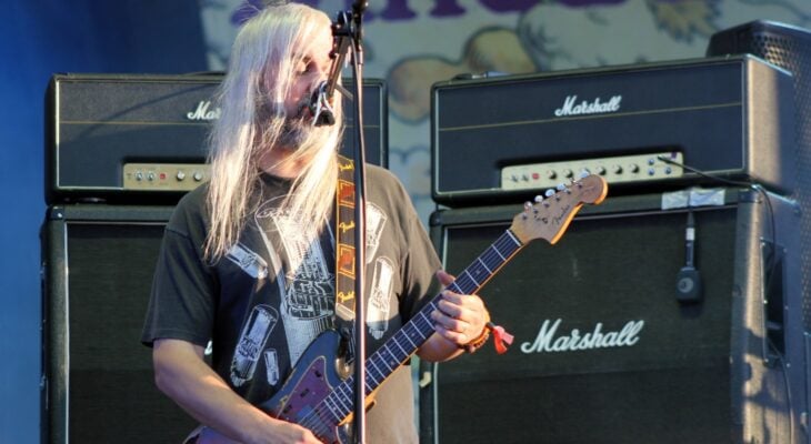 J Mascis Amp Settings - Get that Dinosaur Jr. Guitar Tone!